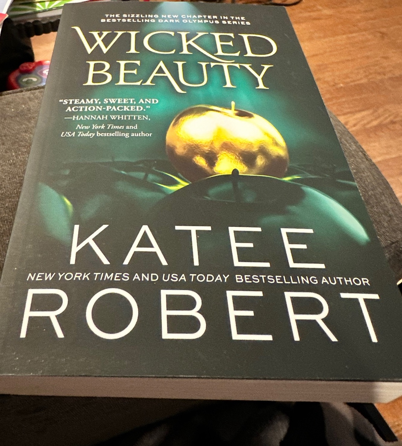 Wicked Beauty – Books and Brunch